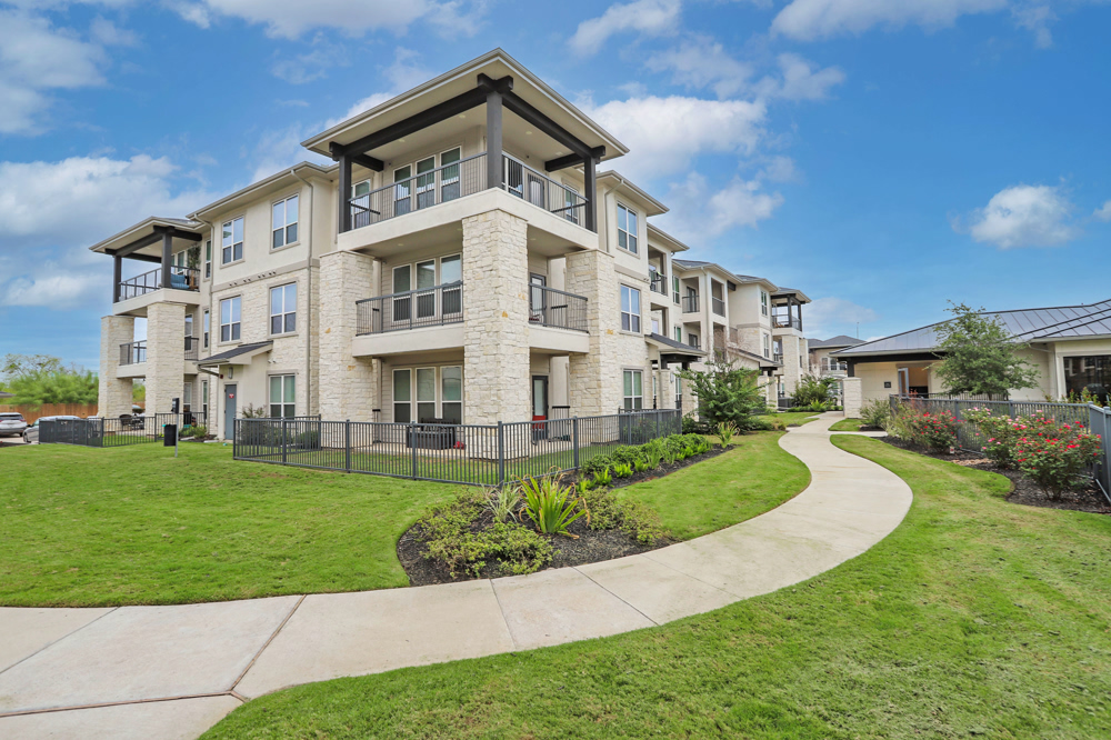 Apartments in College Station, TX. | City Heights at College Station ...